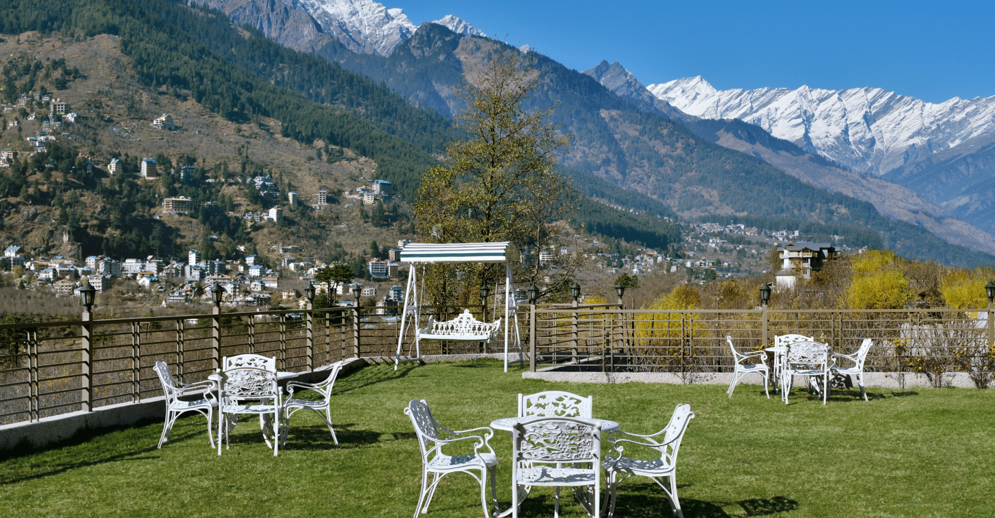 Best Resort In Manali: jüSTa Grand View Resort & Spa